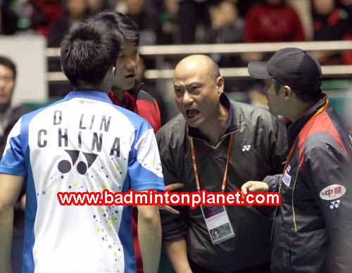 World champion Lin Dan beaten in Korean final (pic) - BadmintonPlanet.com