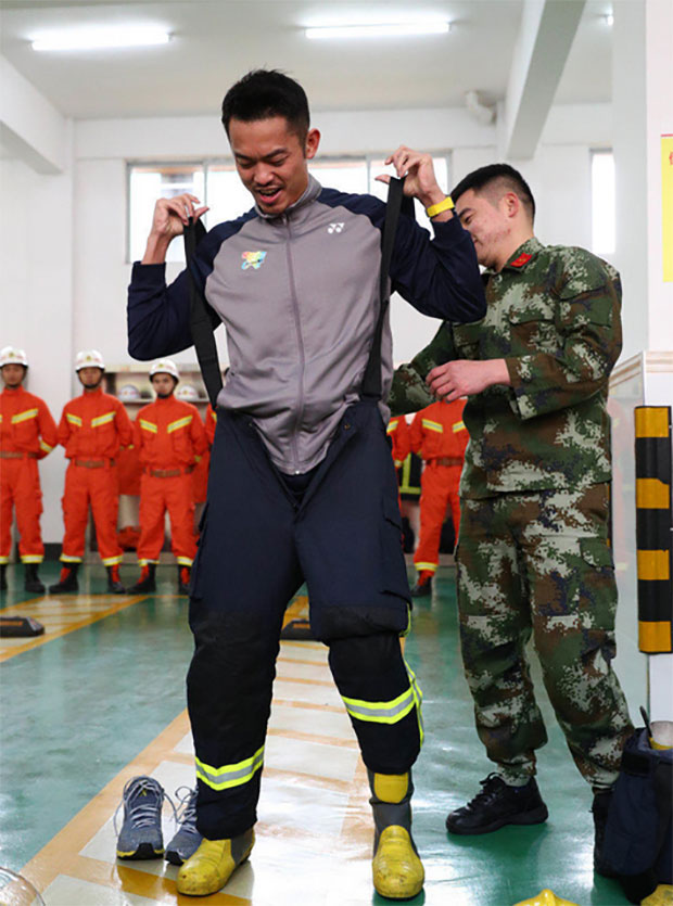 Lin Dan making a career switch? - BadmintonPlanet.com